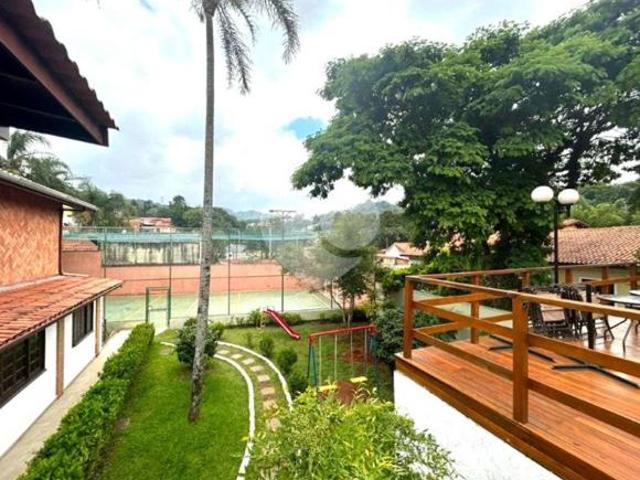 Casa Condomínio Fechado 110m² à Venda| 3 Dormitórios 1 Suíte| 2 Vagas| Horto Florestal