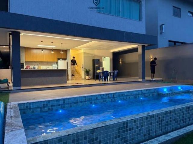 Casa condomínio fechado alto padrão mobiliada 5 minutos flamboyant