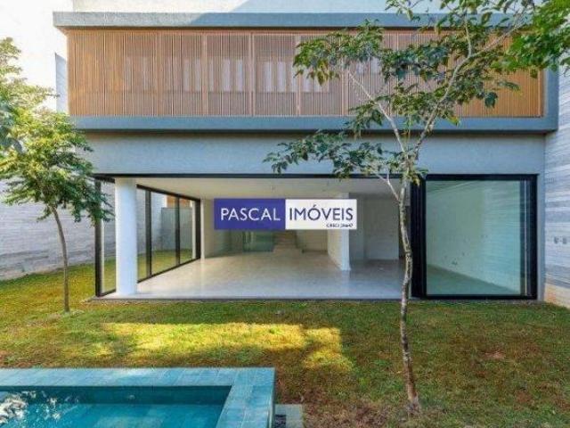 Casa Condomínio Fechado Brooklin 05 suítes 5 vagas