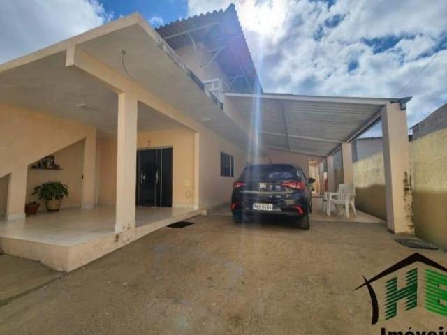 CASA CONDOMINIO FECHADO COM APARTAMENTO INDEPENDENTE NO SEGUNDO PISO