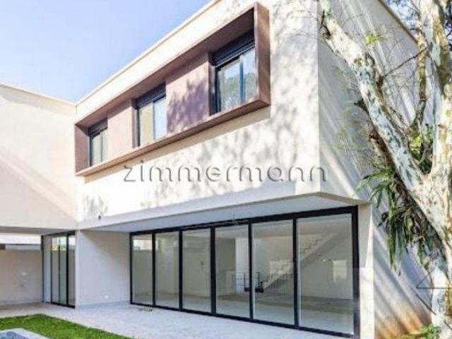 CASA CONDOMINIO FECHADO SANTO AMARO 4 SUÍTES 4 VAGAS