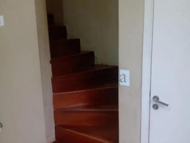 Casa Condomínio Jardim Colônia Jacareí Condomínio Colônia Real 2 Dormitórios 58m²