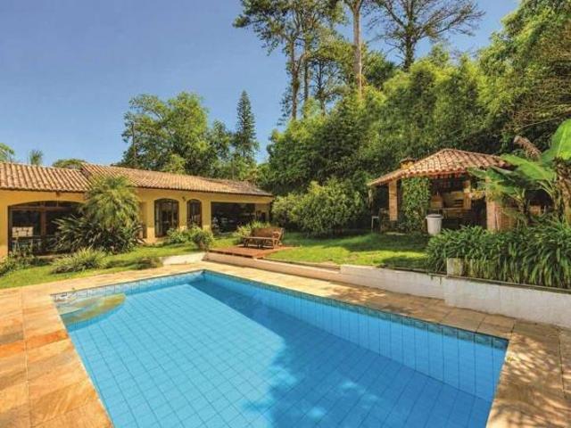 Casa Condominio Jardim Colibri na Granja Viana