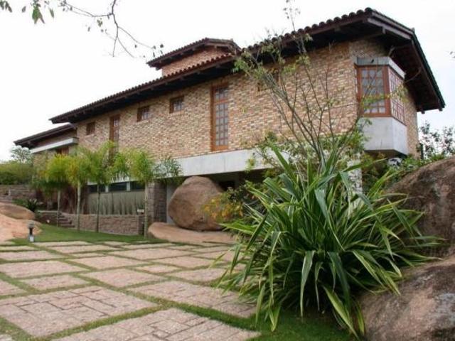 CASA CONDOMÍNIO MONTE BELO
