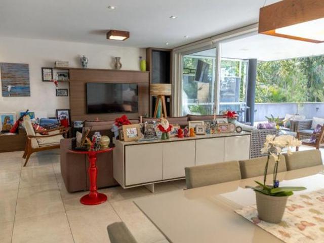 Casa Condomínio São Paulo II Granja Viana