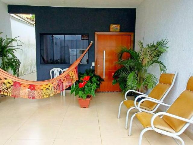 Casa Condomínio Santa Luzia em Vicente Pires com 3 Quartos Suíte 2 Vagas e Ótima Localização