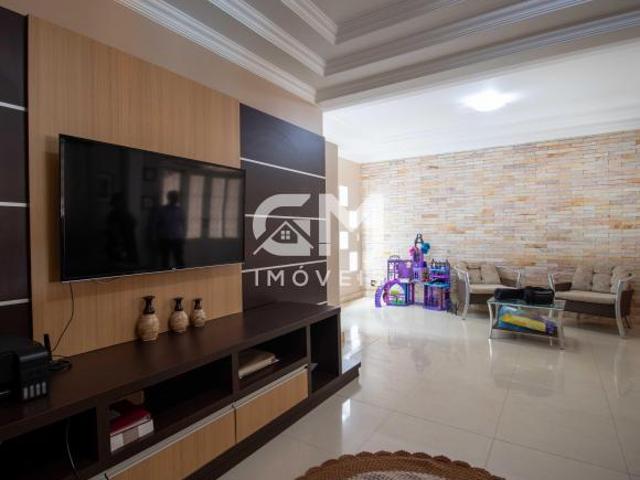 CASA/ CONDOMÍNIO/ SERRA DOURADA II/ 4 QUARTOS / SUÍTE / CLOSET / 61 3595 1212