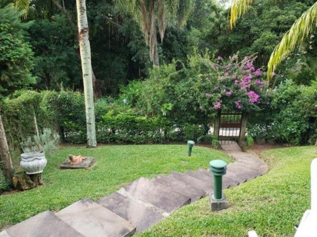 Casa Condominio para Venda 451m², 5 dormitórios, sendo 3 suites, 4 vagas Santa Tereza