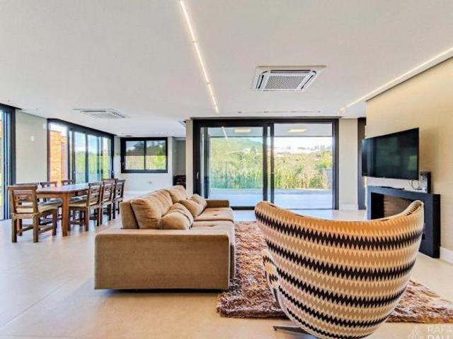 Casa Condominio para Venda 477m², 2 terrenos 4 dormitórios, sendo 4 suites