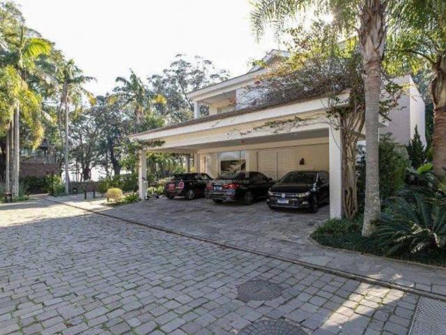 Casa Condominio para Venda 588.62m², 4 dormitórios, sendo 4 suites, 5 vagas Pedra Redonda