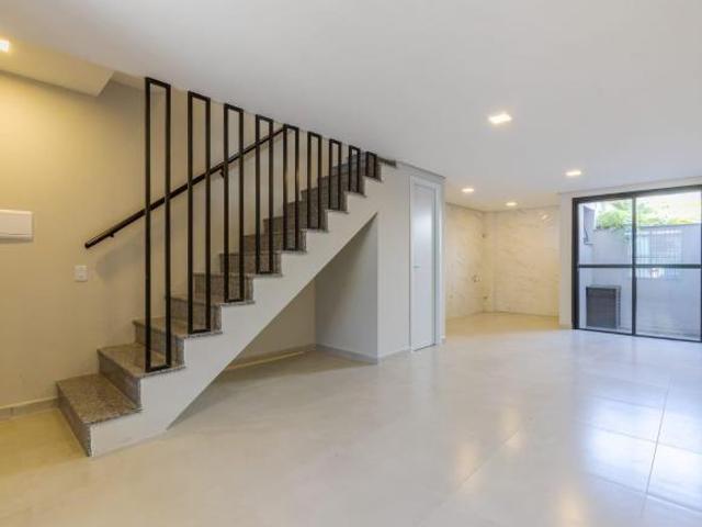 Casa Condominio para Venda 94.47m², 3 dormitórios, sendo 1 suites, 1 vaga Medianeira