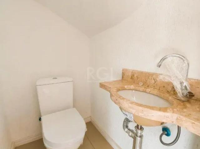Casa Condominio para Venda 128.96m², 4 dormitórios, sendo 2 suites, 2 vagas Tristeza