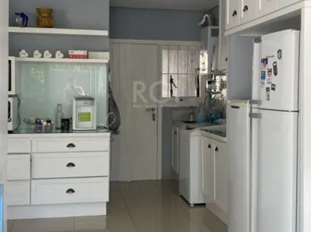 Casa Condominio para Venda 164.15m², 3 dormitórios, sendo 1 suites, 2 vagas Sarandí