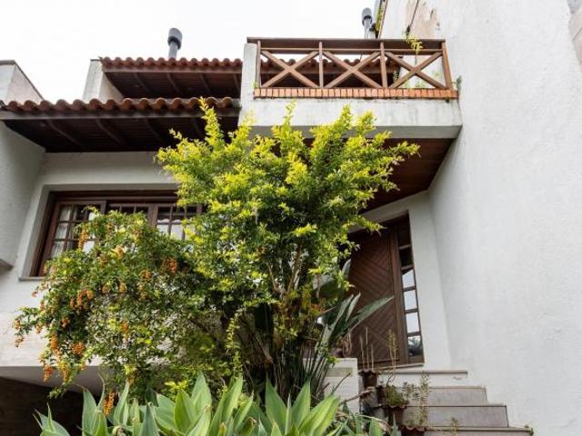Casa Condominio para Venda 175m², 3 dormitórios, sendo 1 suites, 4 vagas Tristeza