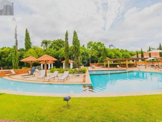 Casa Condominio para Venda 197m², 3 dormitórios, sendo 3 suites, 4 vagas Kra
