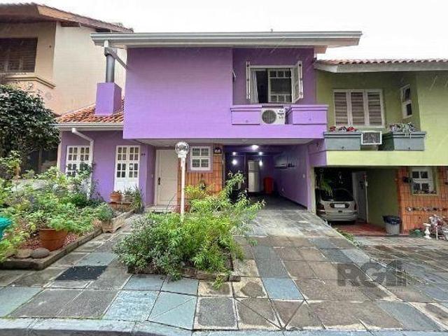 Casa Condominio para Venda 201m², 3 dormitórios, sendo 1 suites, 2 vagas Tri