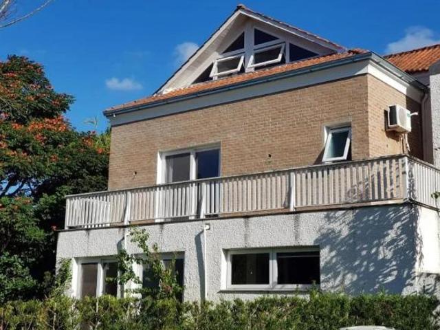 Casa Condominio para Venda 302.82m², 4 dormitórios, sendo 3 suites, 2 vagas Ilha Da Pintada