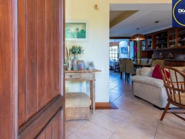Casa Condominio para Venda 317.93m², 4 dormitórios, sendo 3 suites, 2 vagas