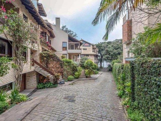 Casa Condominio para Venda 331.2m², 4 dormitórios, sendo 4 suites, 2 vagas T