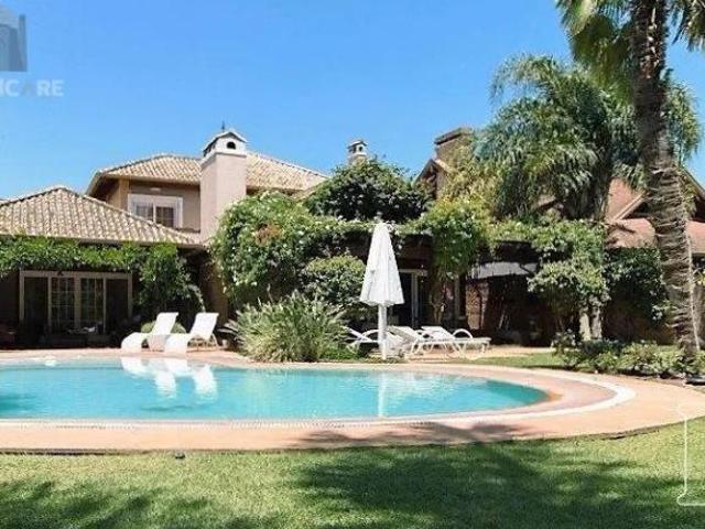 Casa Condominio para Venda 341.68m², 3 dormitórios, sendo 3 suites, 2 vagas