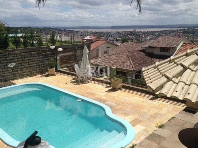 Casa Condominio para Venda 350m², 4 dormitórios, sendo 1 suites, 2 vagas Nonoai