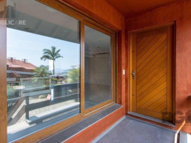 Casa Condominio para Venda 384.33m², 3 dormitórios, sendo 1 suites, 3 vagas