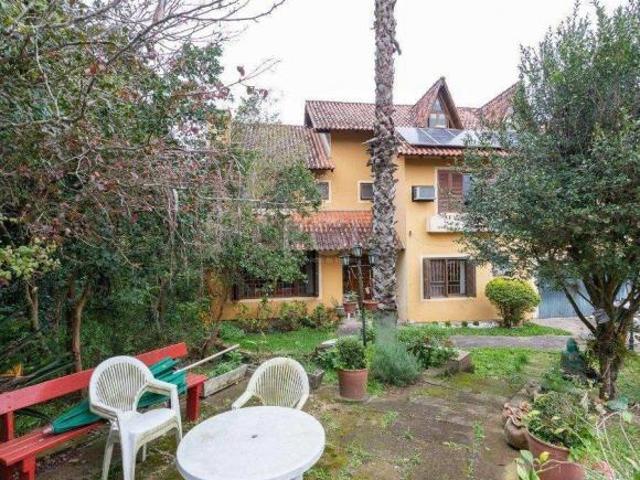 Casa Condominio para Venda 386m², 3 dormitórios, sendo 2 suites, 2 vagas Esp