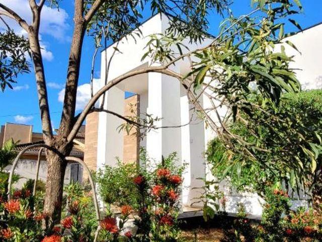 Casa / Condomínio Privê Lago Norte I /4 suítes / 350,21m²