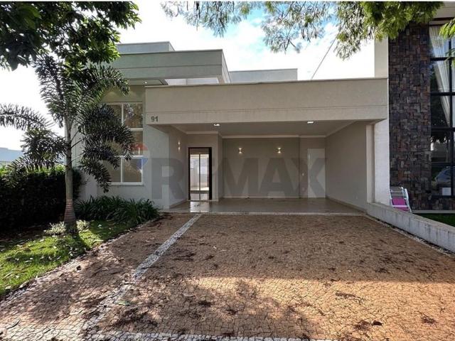 Casa Condomínio Reserva Real 3 quartos/suítes, rica em armários Paulínia/SP