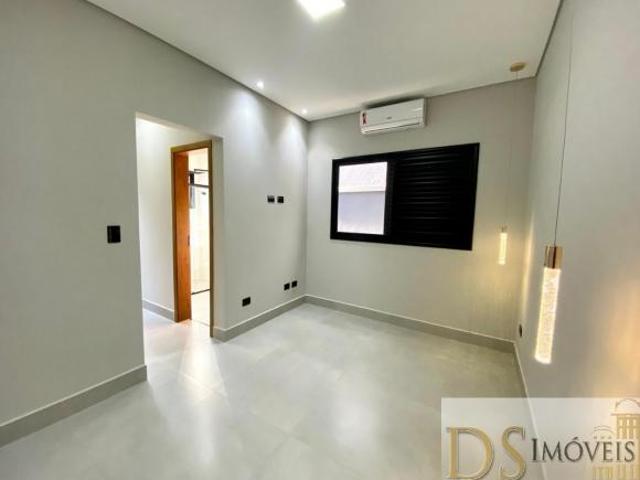 CASA CONDOMÍNIO RESIDENCIAL MONT BLANC
