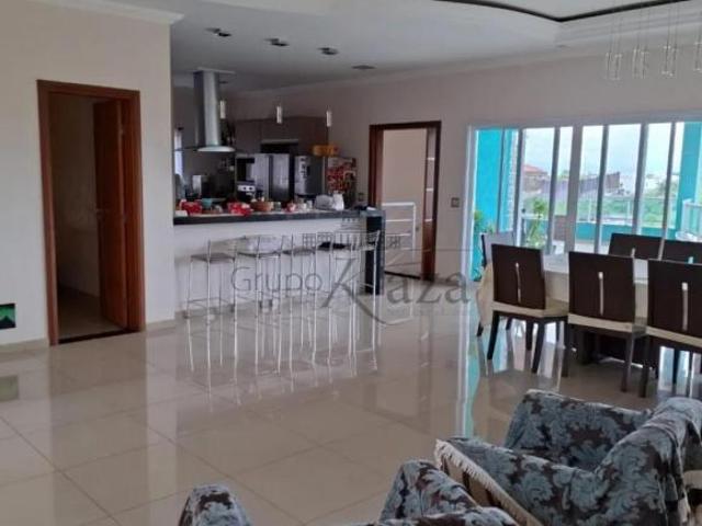 Casa Condomínio Residencial Mirante do Vale 4 dormitórios sendo 4 suítes Jacareí