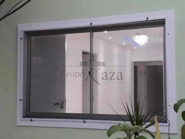 Casa Condomínio Residencial no Bairro Cidade Salvador Jacareí 3 Dormitórios 85m²