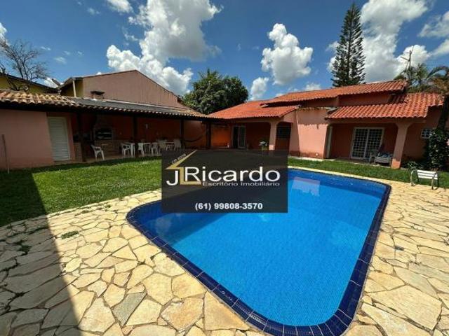 Casa condomínio rk 3 quartos piscina e churrasqueira região dos lagos Sobradinho