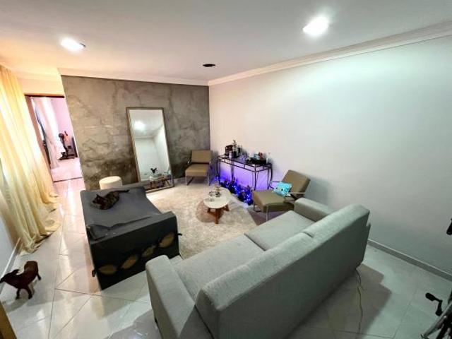 Casa condomínio rk 4 quartos 2 suítes piscina e churrasqueira região dos lagos