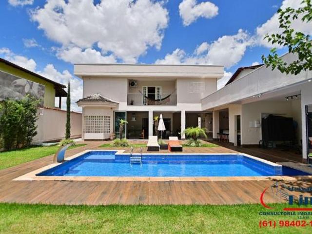 Casa Condomínio Rua 4 Vicente Pires 04 quartos e 02 suítes 800m²