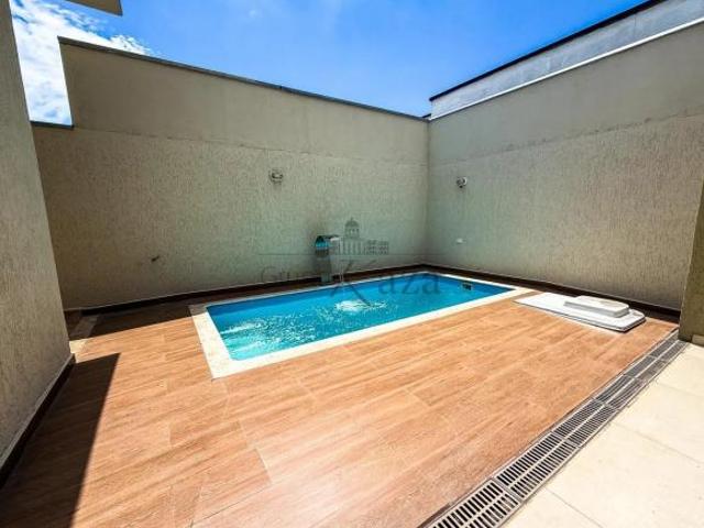 Casa Condomínio Terras do Vale Bairro do Grama Caçapava 3 Dormitórios 250m²