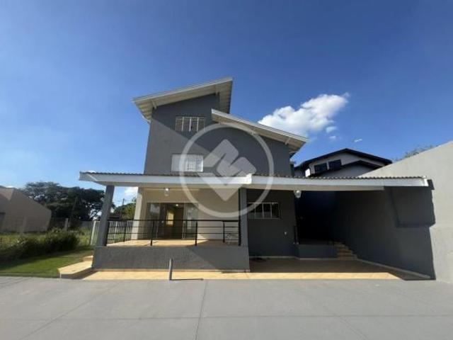 Casa Condomínio, terreno 1000m2, 4 dorm/2 suítes, escritório, salão de festa, gramado