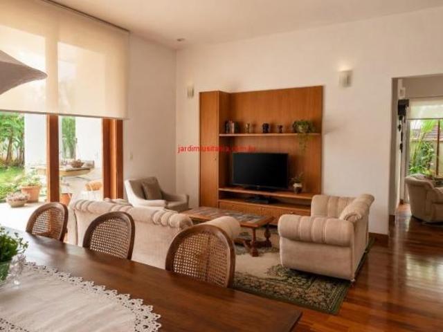 Casa, Condomínio V. Paineiras, Pindamonhangaba, SP