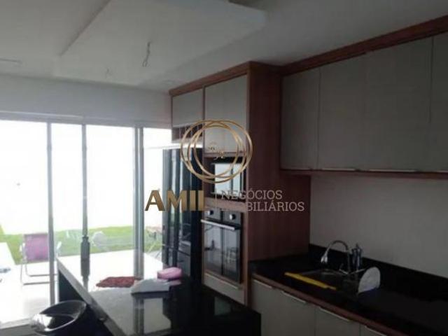 Casa /Condomínio Vale dos Cristais / 03 dormitórios / 141m²/ Taubaté