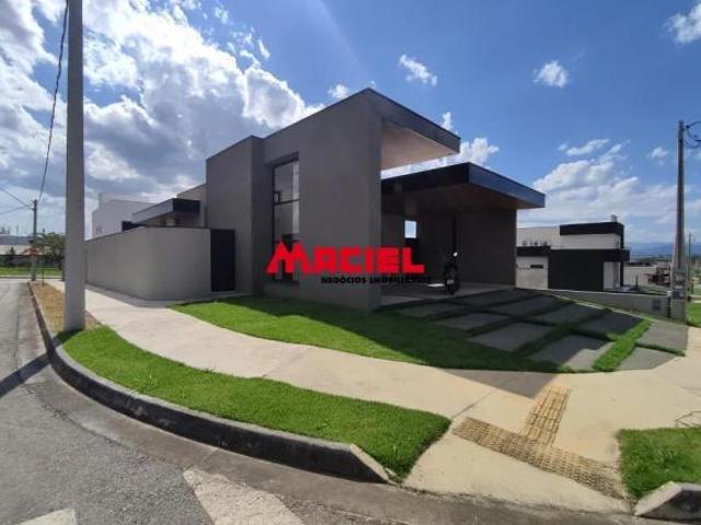 Casa condomínio VEREDA DOS CAMPOS localizado a 10mim do Shopping Centervale