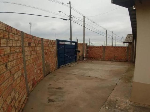 CASA Conjunto Habitacional Mario Emílio Bannwart AVARÉ / SP