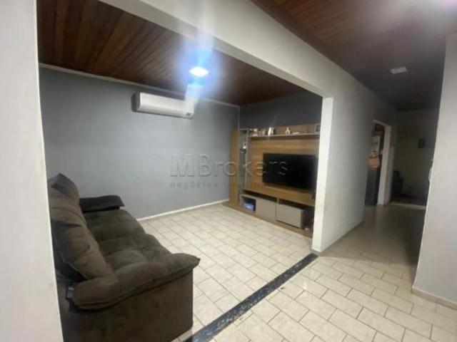 CASA CONJUNTO HABITACIONAL ROQUE ORTIZ FILHO BOTUCATU / SP
