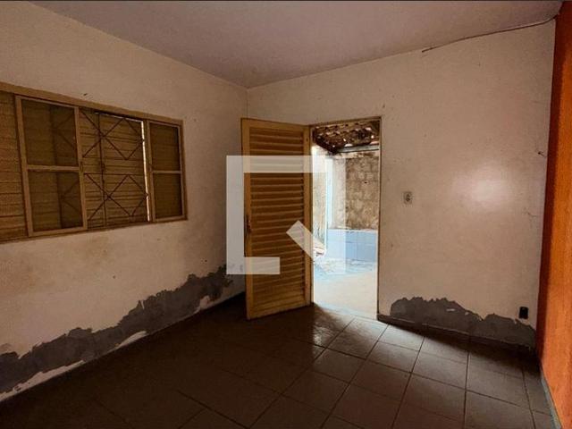 Casa, Conjunto Residencial Storil, 2 Quartos, 150 m2 Aparecida de Goiânia
