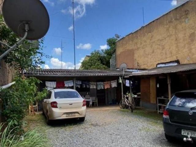 CASA CONSTRUÍDA NO TERRENO COMERCIAL DESTINADO À PRÉDIO 5 PAVIMENTOS