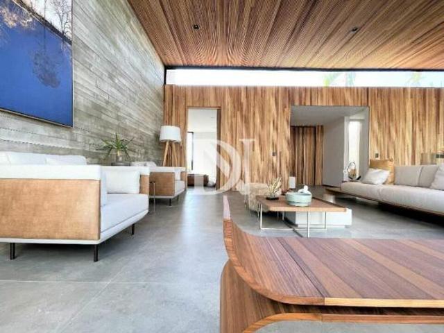 Casa Contemporânea à Venda no Condomínio Terras de São José II – 5 Suítes, Gourmet Premium e Integra