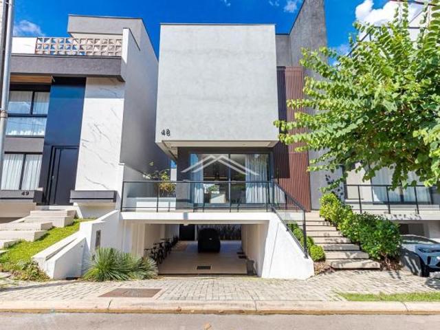 Casa contemporânea em condomínio fechado / 274 m²/3 suítes à venda no Santa Cândida