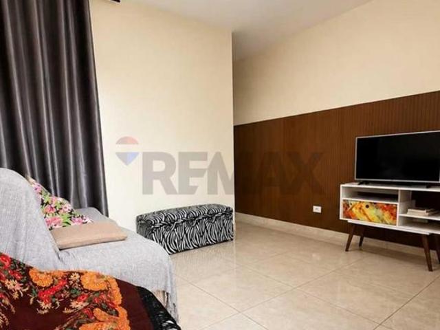 Casa Contemporânea em Jardim Ribamar: Oportunidade!