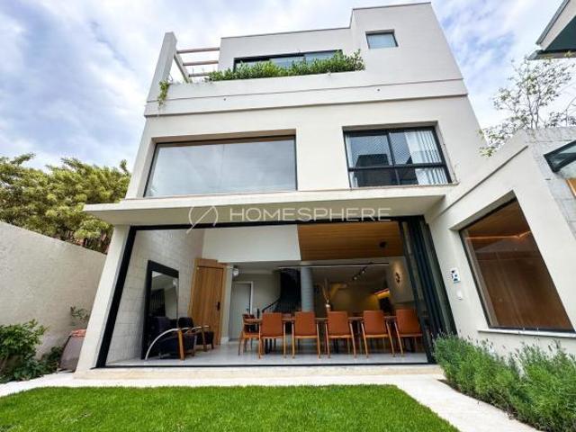 Casa Contemporânea no Brooklin ao lado da Hípica Santo Amaro | 500 m² | 3 Suítes | Jardim e Área Gou