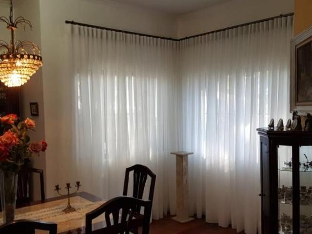 Casa Duplex 450m2, 4 Dormitórios, 4 Suítes, 1 Suíte c/ Closet, 10 Vagas de Garagem, Amplo Quintal, J