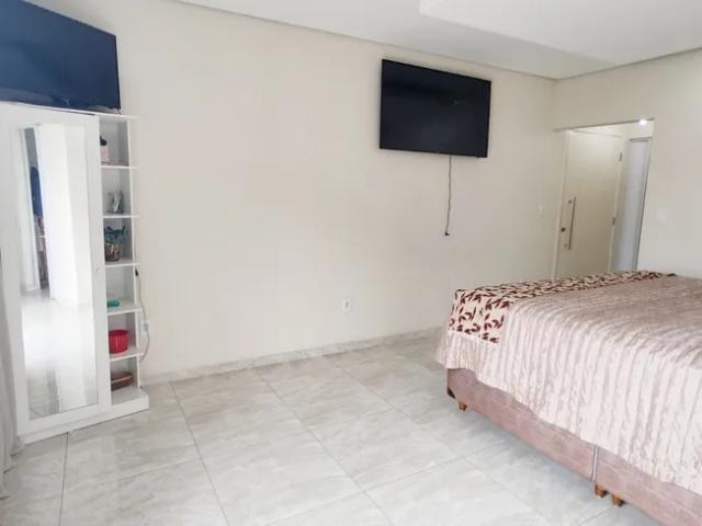 Casa Duplex 500m2 4 Dorms 2 Suítes c/ Varandas, 3 Salas, 4 Vagas, Piscina com cascata, cromoterapia, Á